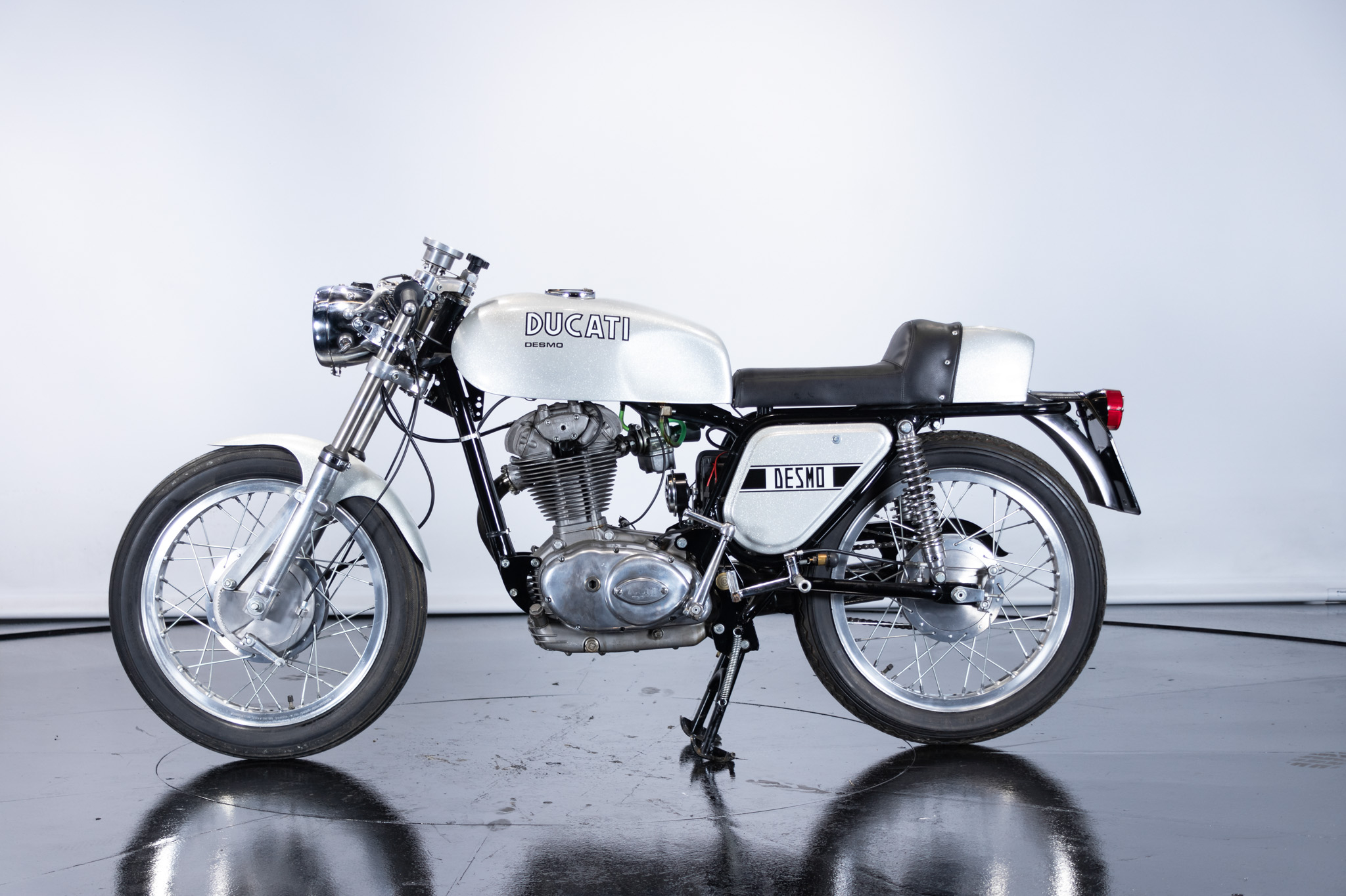 Ducati 350 Desmo - BIDaBIKE