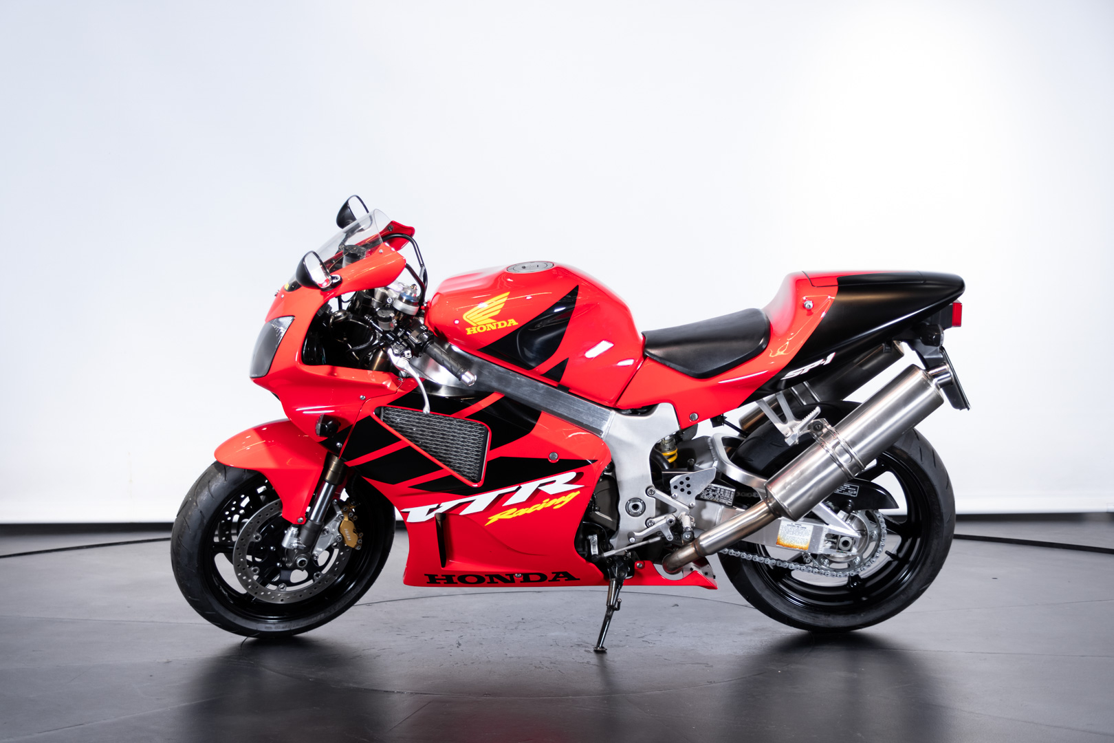 Honda VTR SP1 - BIDaBIKE